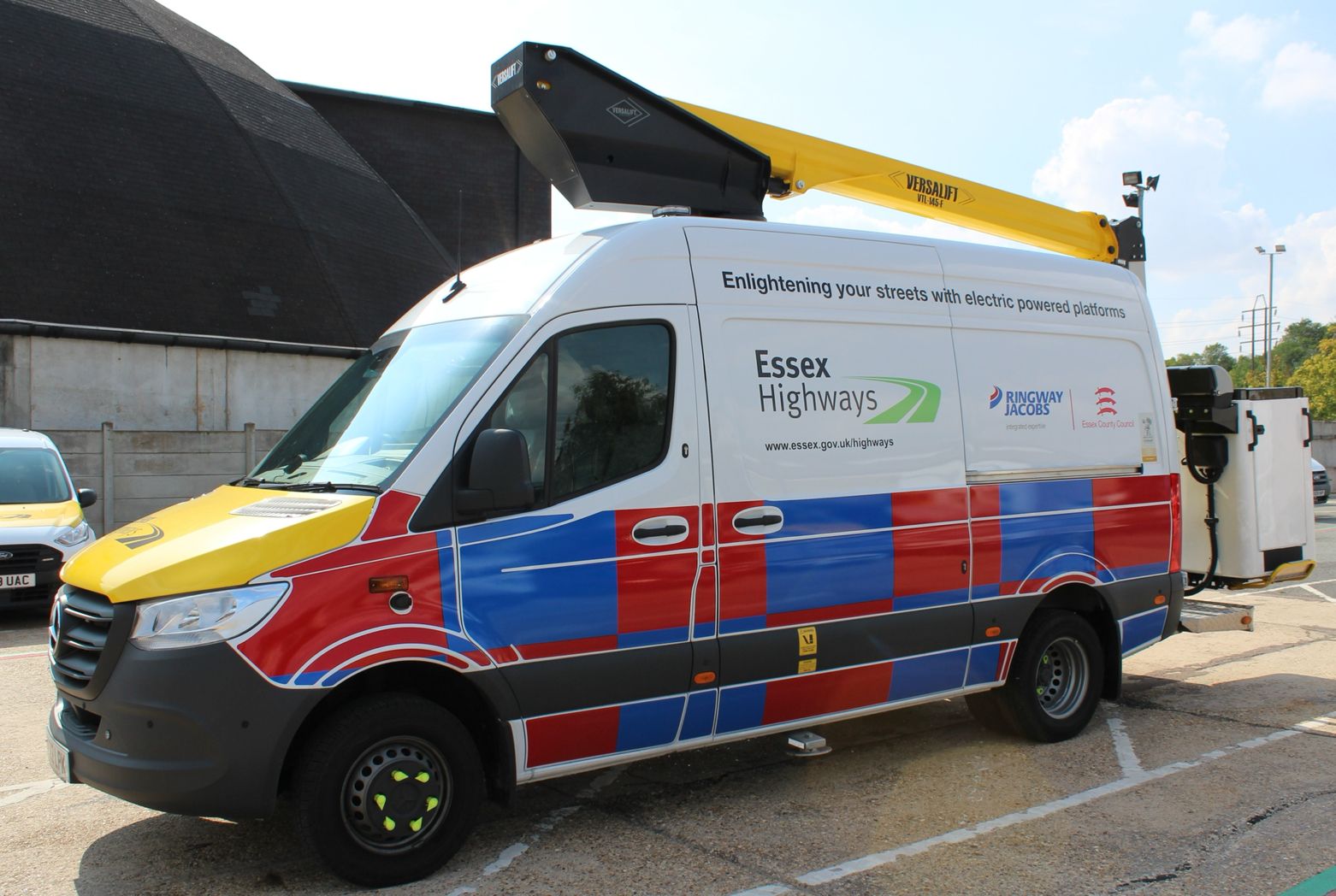 Ringway Jacobs Invest In New E-Tech From Versalift
